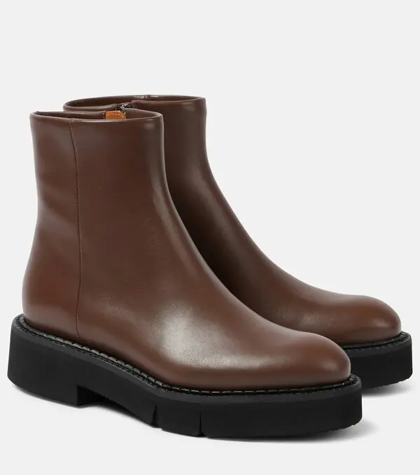 Clergerie Clover Leather Chelsea Boots