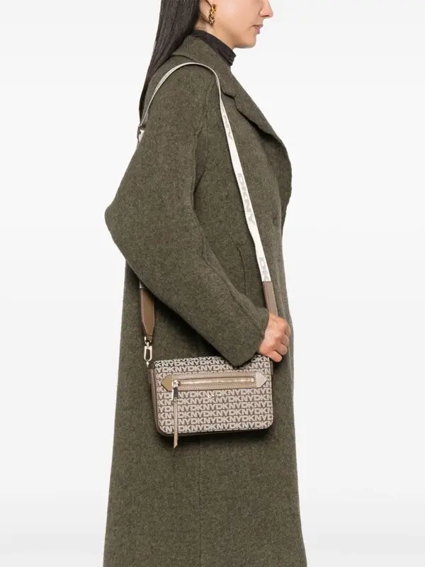Dkny Bryant Ave Cross Body Bag - Brown