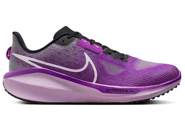 Nike Vomero 17 Athletic Sneakers