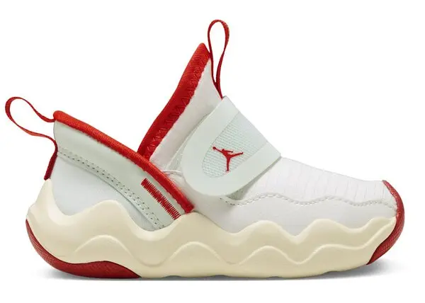 JORDAN 23/7 Chinese New Year Challenge - Ivory/barely Green/metallic Gold