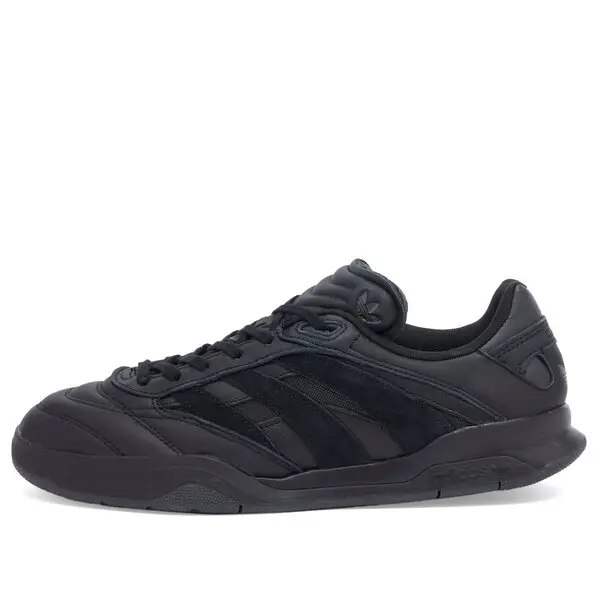 Adidas Predator Mundial Sneakers