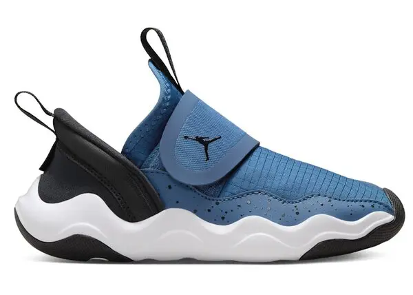 JORDAN 23/7 Sneakers - Industrial Blue/black/white
