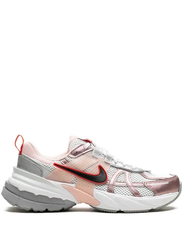 Nike V2k Run Legend Sneakers - White