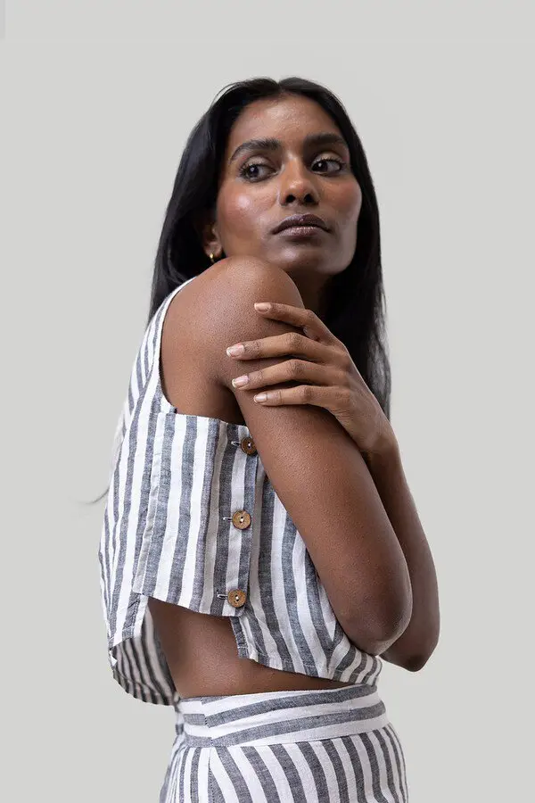 REISTOR Boxy Crop Top In Linen Stripes