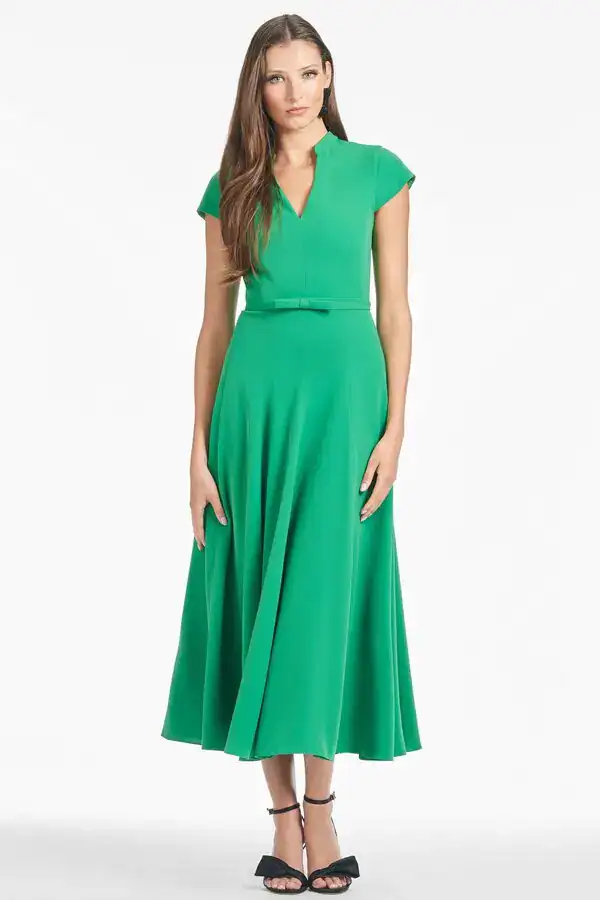 dark green bridal dress Zapaka Women Dark Green Sweetheart Bridesmaid Dress A Line Keyhole Satin  Long Wedding Party Dress – ZAPAKA