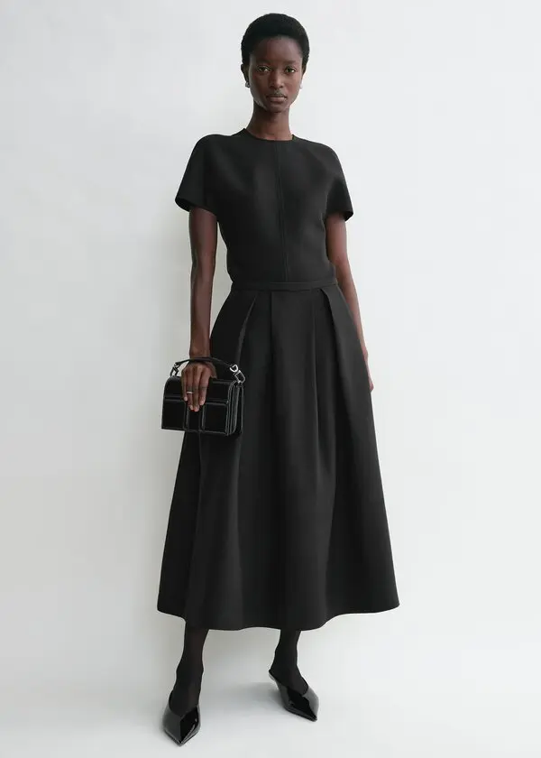 TOTÊME Wool Silk Twinflower Pleated Skirt - Black