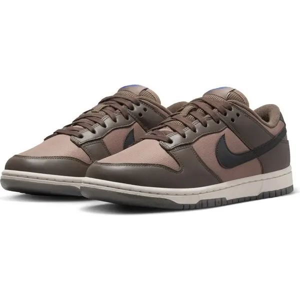 Nike Dunk Low Basketball Sneakers