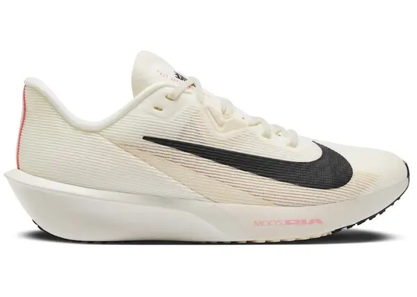 Nike Rival Fly 4 Sneakers - Sail/pale Ivory/guava Ice