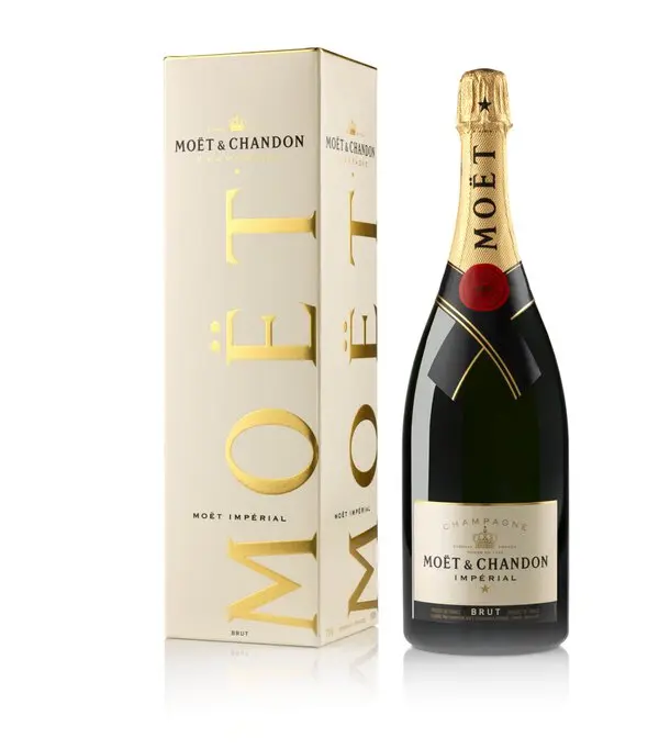 MOET & CHANDON Brut Impérial Non-vintage Champagne - White