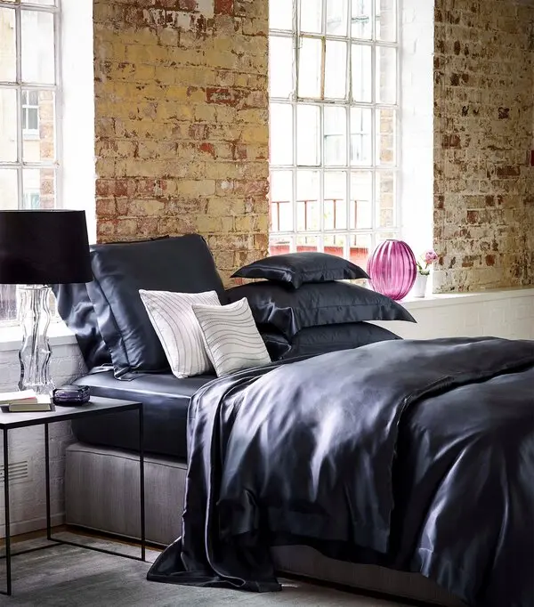 Gingerlily Silk Super King Fitted Sheet Set