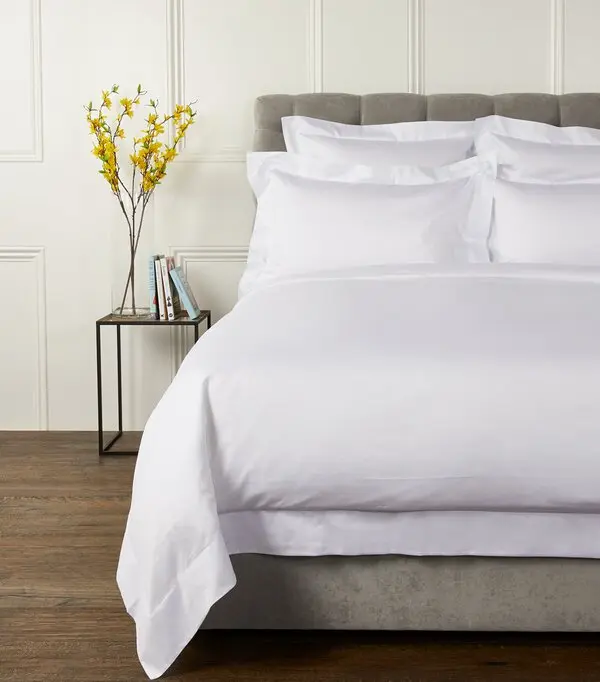 CELSO DE LEMOS Amanda Square Pillowcase