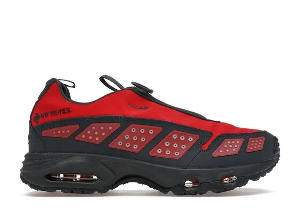 Nike Air Max Sunder Gore-tex Sneakers - Hyper Crimson/dark Smoke Grey/fire Red