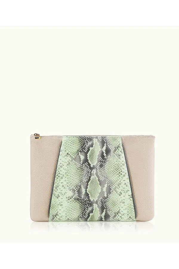 Gigi New York Uber Clutch