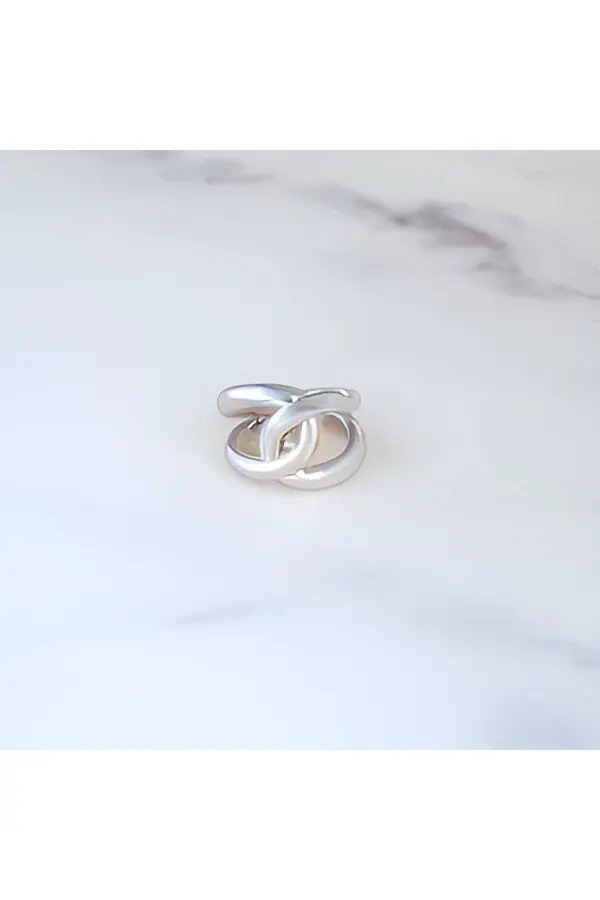GOLDENERRE Interlocking Statement Ring - Silver