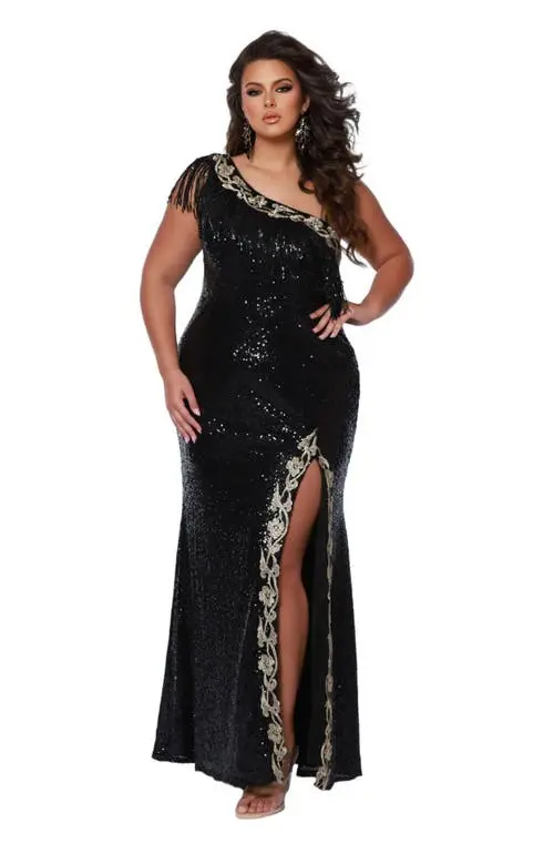 SYDNEY'S CLOSET Fitted Sequin Maxi Formal Dress - Black/gold