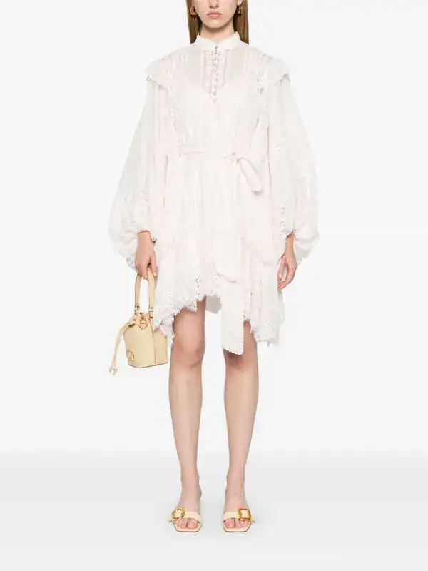lace sleeves dress V-Neck Lace Short-Sleeved A-Line Tulle Bridal Dress
