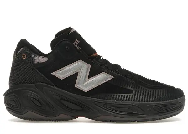 NEW BALANCE Fresh Foam Bb V2 Nightfrost Sneakers - Black/ice Wine/infield Clay