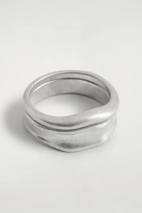 Cos 2-pack Hammered Rings - Silver-colored