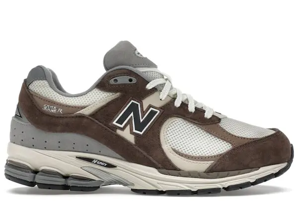 NEW BALANCE 2002r Emerging Sneakers - Off White/brown