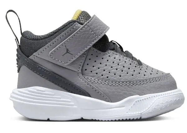 JORDAN Max Aura 5 Sneakers - Cement Grey/topaz Gold/white