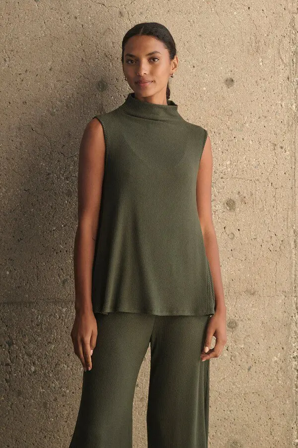 Velvet By Graham & Spencer Krystal Ribbed Knit Top