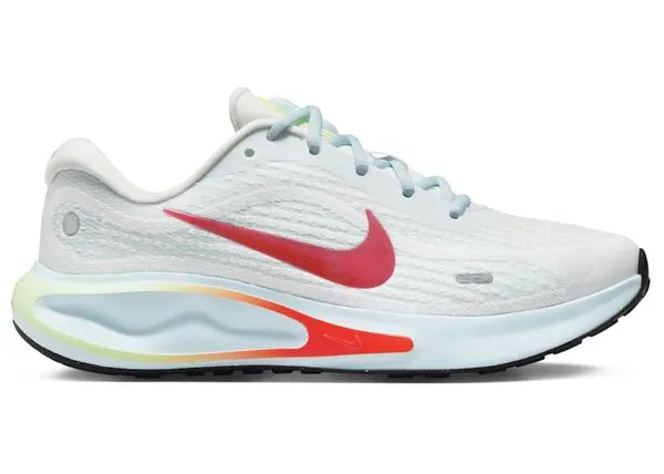 Nike Journey Run Sneakers