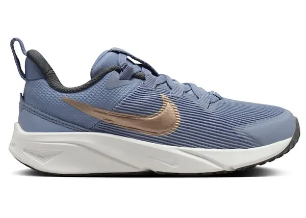 Nike Star Runner 4 Sneakers
