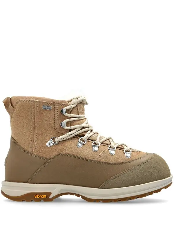 UGG Brecken Boots - Neutrals