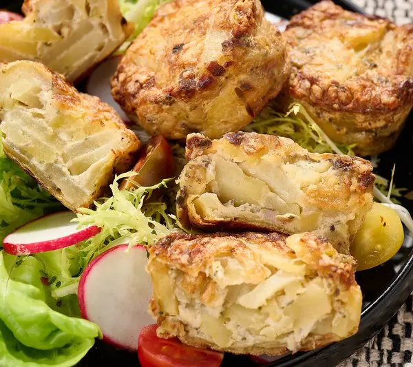 WHITE TOQUE Traditional Or Mushroom French Potato Gratins - One-color