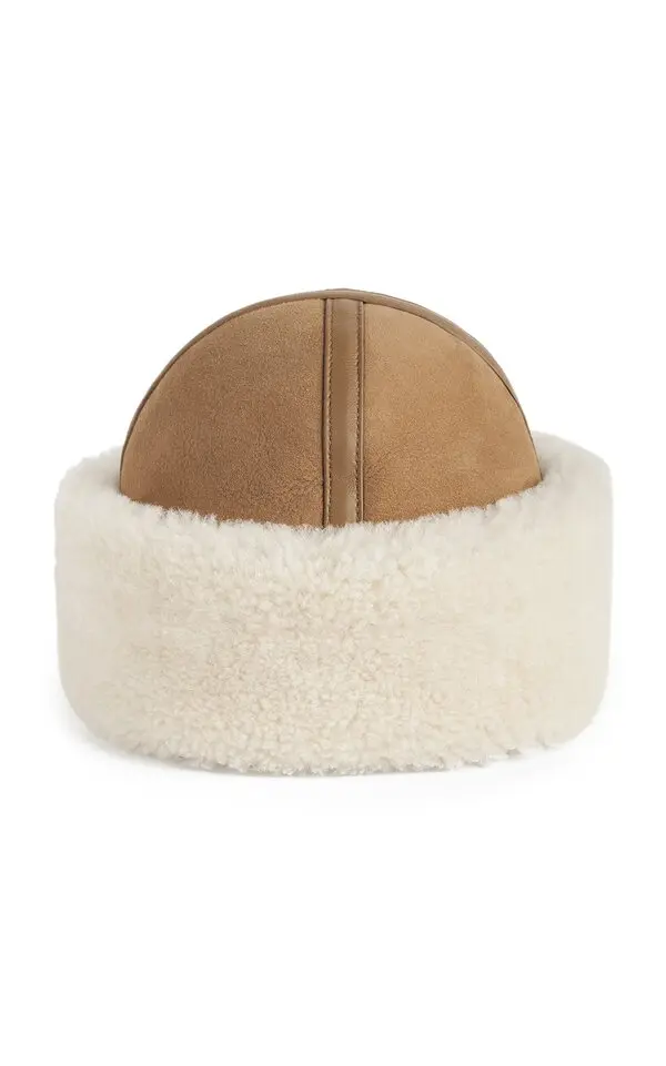 TOTÊME Shearling-trimmed Suede Hat - Neutral