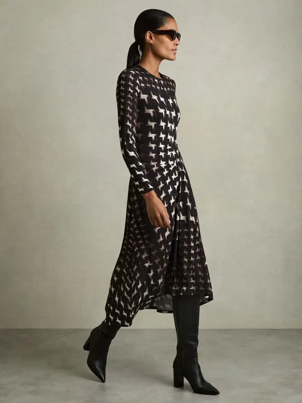 REISS Halle Houndstooth Midi Dress - Black