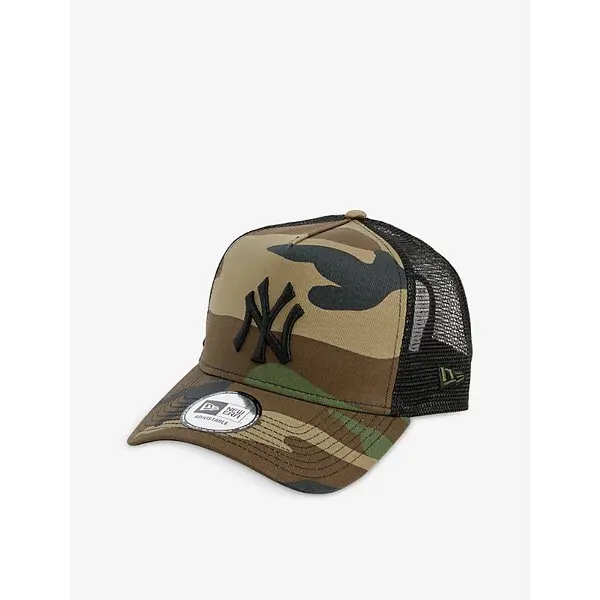New Era New York Yankees Camouflage Trucker Cap