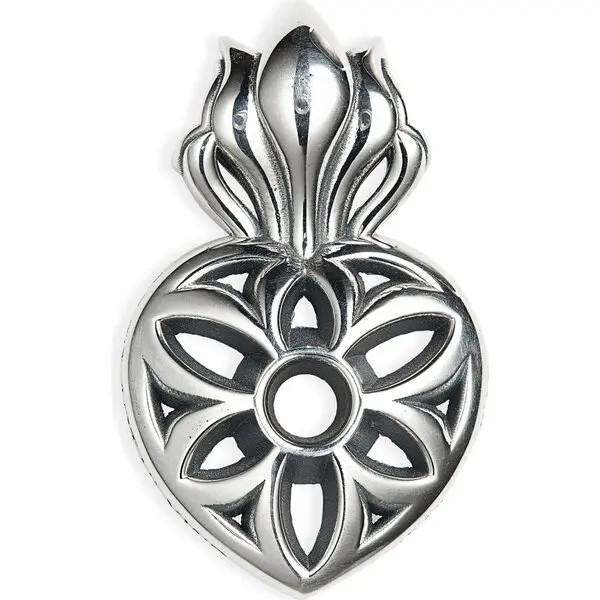 Good Art Hlywd Rosette Heart Pendant
