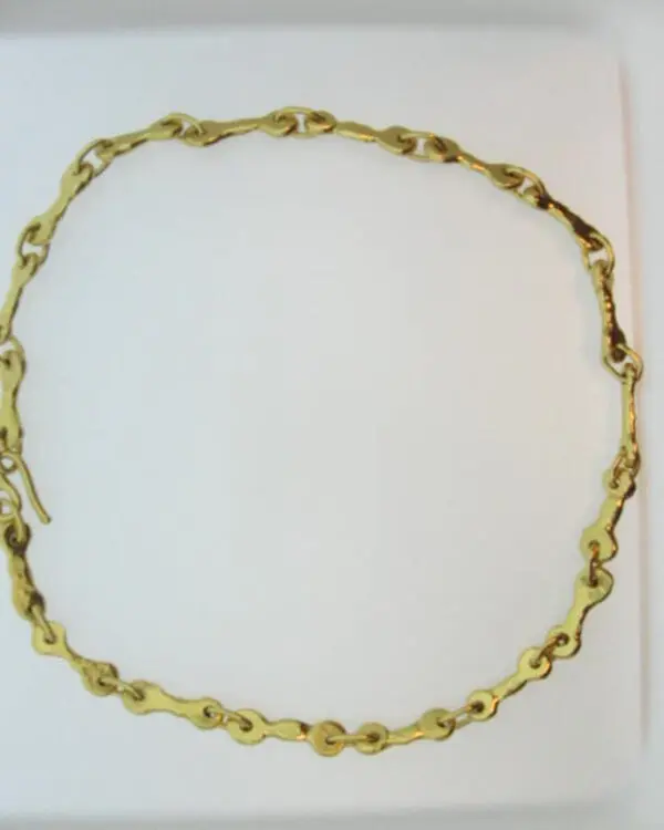 TWENTY TWO CARATS 22kt Yellow Gold Neckchain
