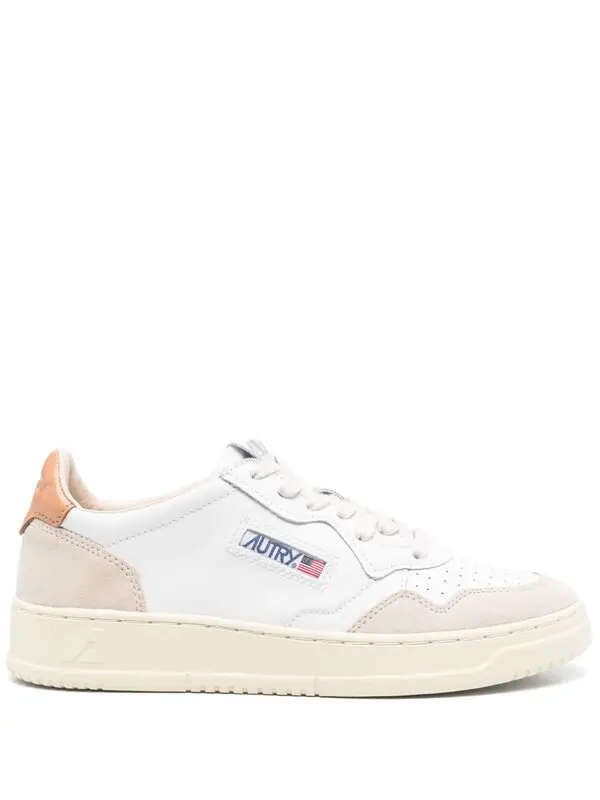 AUTRY Medalist Leather Sneakers - White