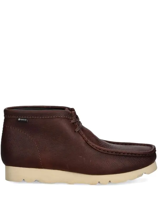 Clarks Wallabee Boots - Brown