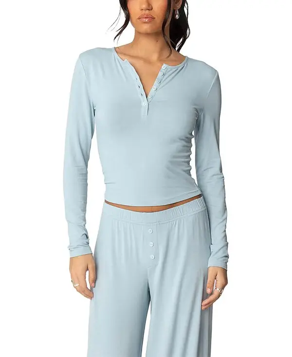 EDIKTED Kait Henley Top - Light Blue