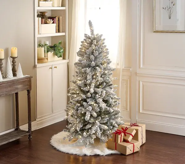 BETHLEHEM LIGHTS As Is 5' Northern Spruce Tree W/leds