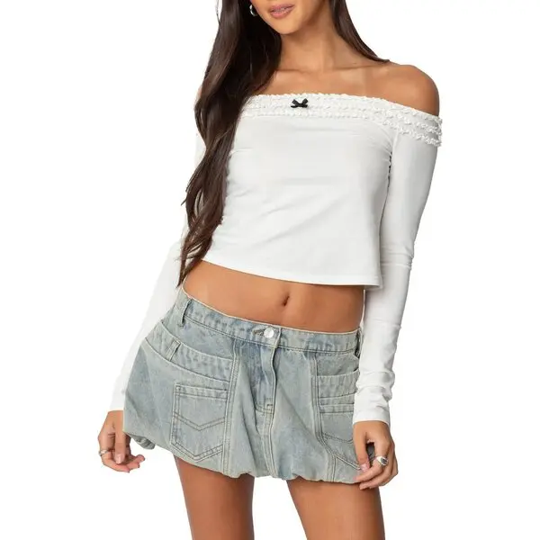 EDIKTED Gia Ruffle Off The Shoulder Top