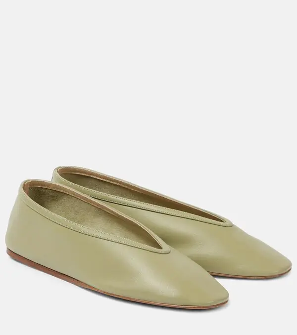 Le Monde Beryl Luna Leather Ballet Flats - Green
