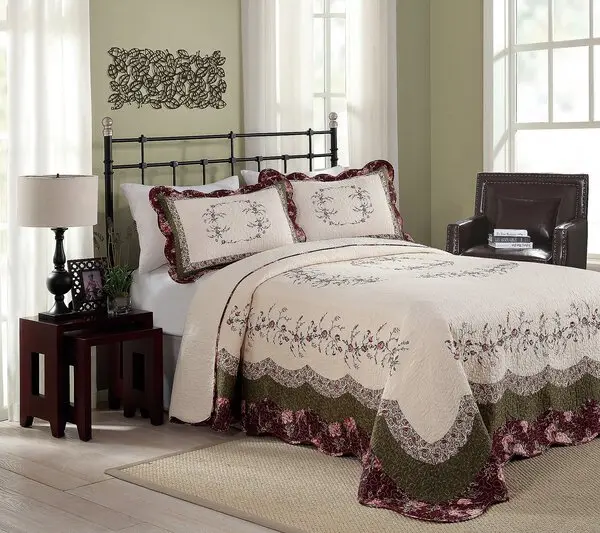 MODERN HEIRLOOM Brooke Standard Pillow Sham
