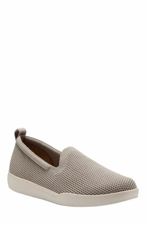 ABEO Encore Knit Slip-on Sneakers - Taupe - Regular