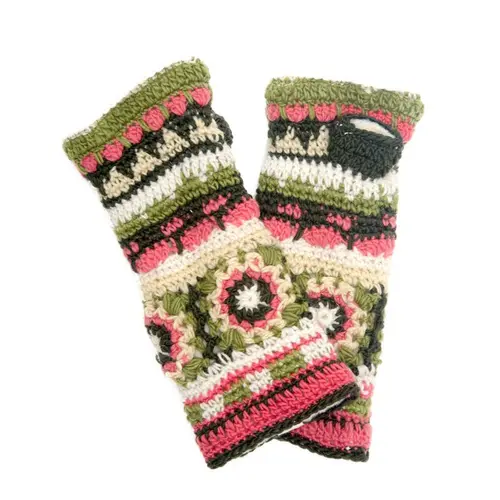 NIRVANNA DESIGNS Dreams Crochet Handwarmers - Green Combo