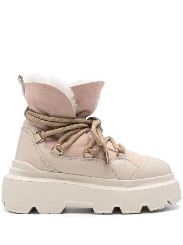 Inuikii Classic Boots