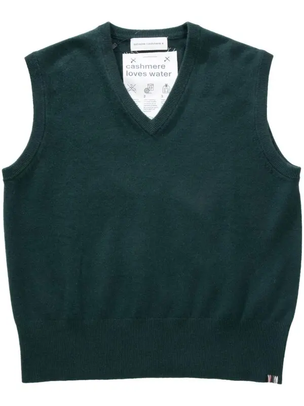 値下げextreme cashmere N°243 Spencer vest Extreme Cashmere N243 SPENCER VEST, Forest | Salt Boutique London