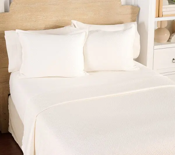 Dennis Basso Hotel Du Cobb Matelasse Coverlet Set Queen