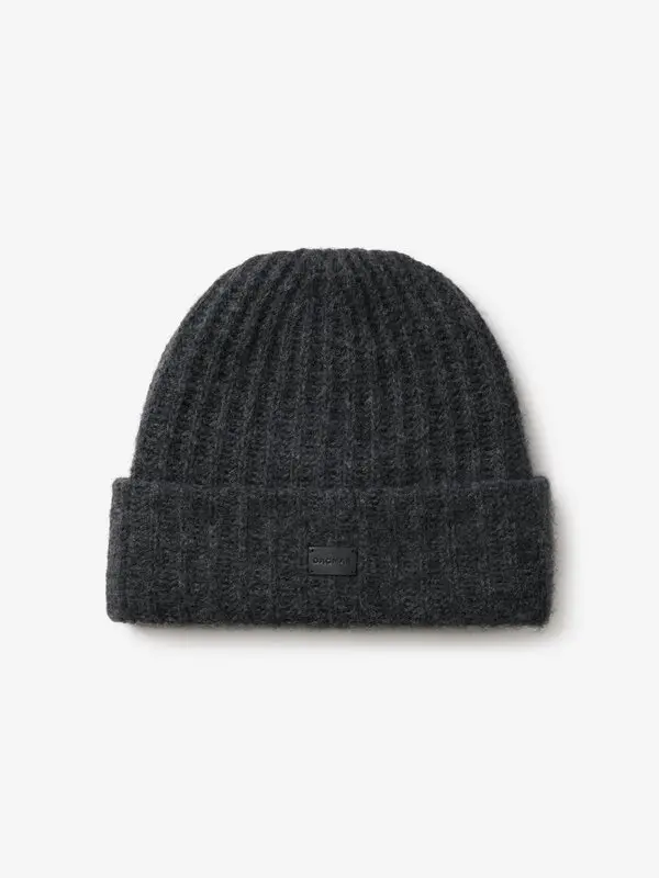 HOUSE OF DAGMAR Alpaca Beanie