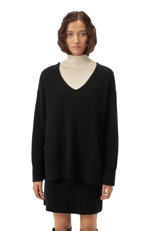 GOBI MONGOLIAN CASHMERE Relaxed-fit Cashmere V-neck Sweater
