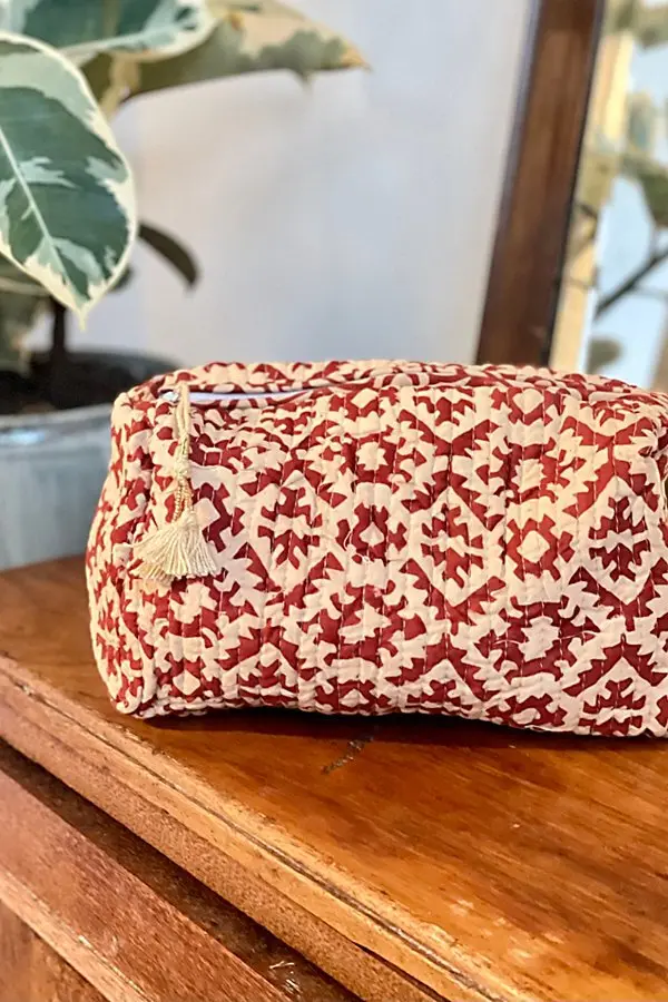 BE DEVA Ghandi Cosmetic Bag - Red Print