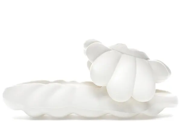 TAKASHI MURAKAMI Ohana Fullbloom Slides - Star White